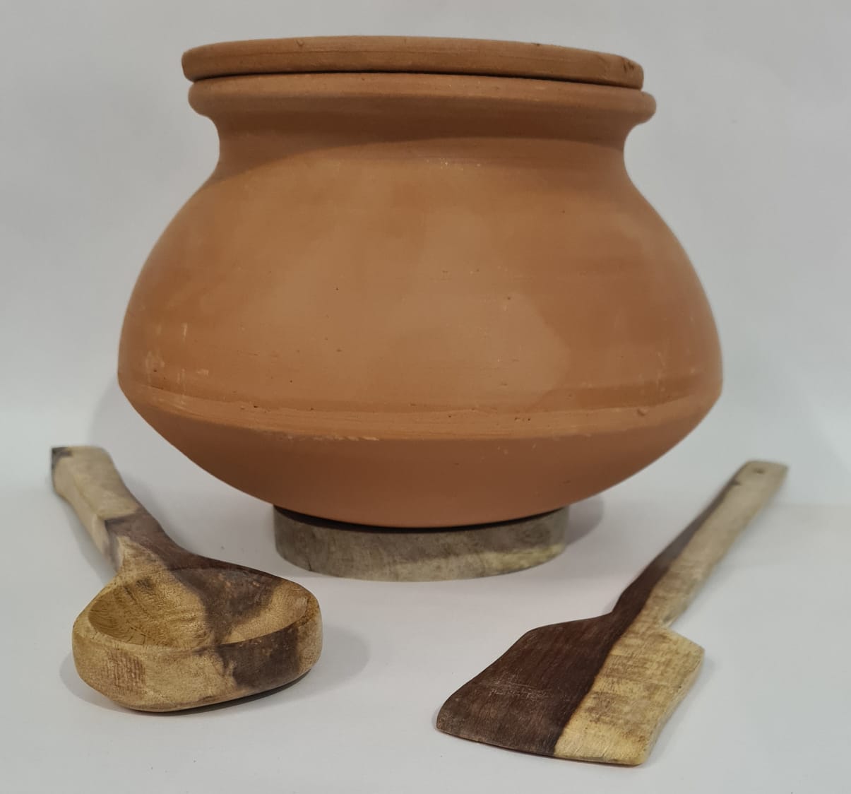 Red Special Cooking Handi with wooden accessories - Shudh Farm ...