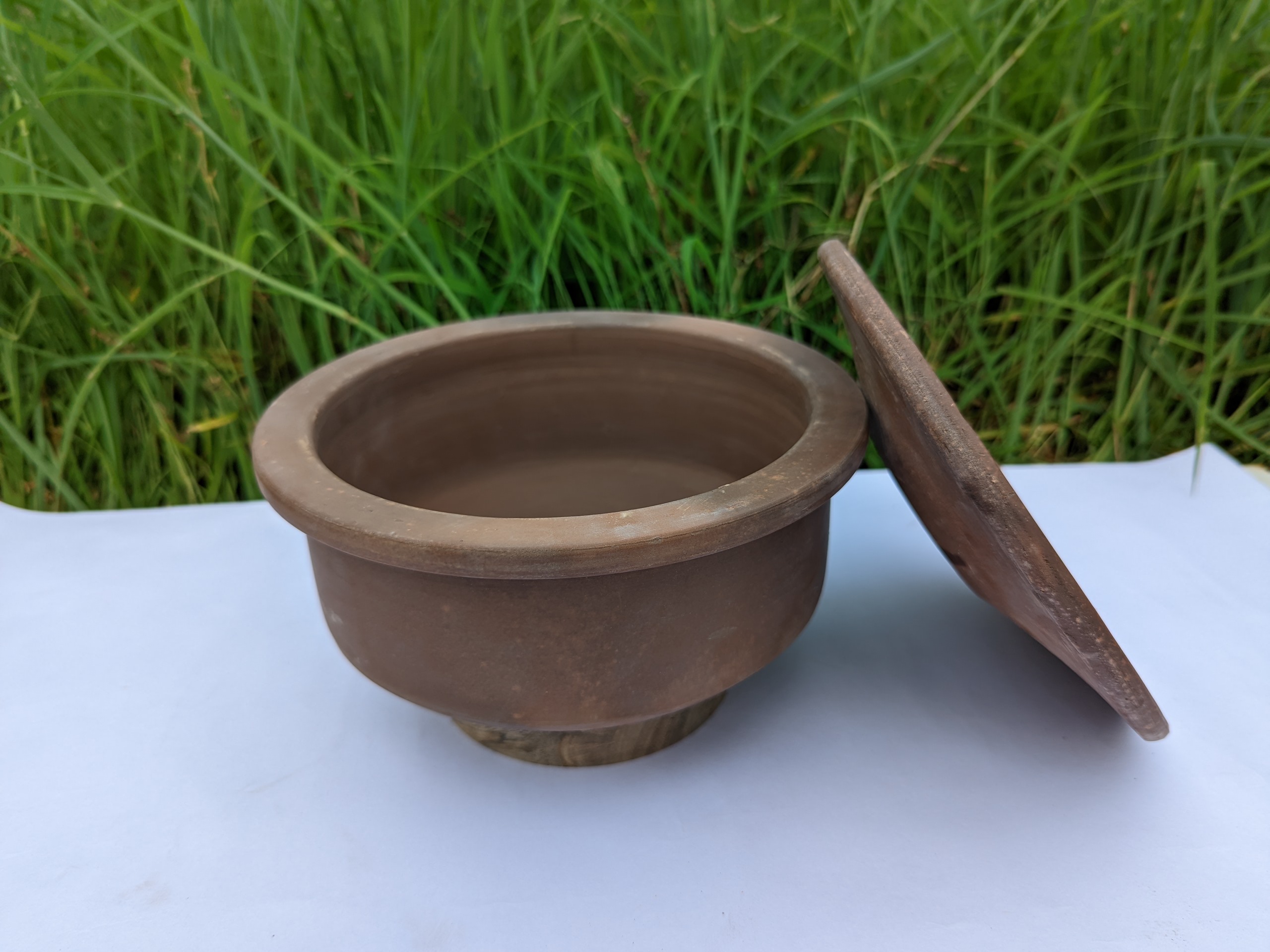 Aravali Range Cooking Bhagona with wooden Stand - Shudh Farm ...