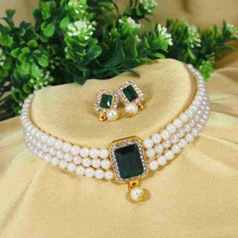 Buy Jewelxy Mini Choker Set online from Jewelxy