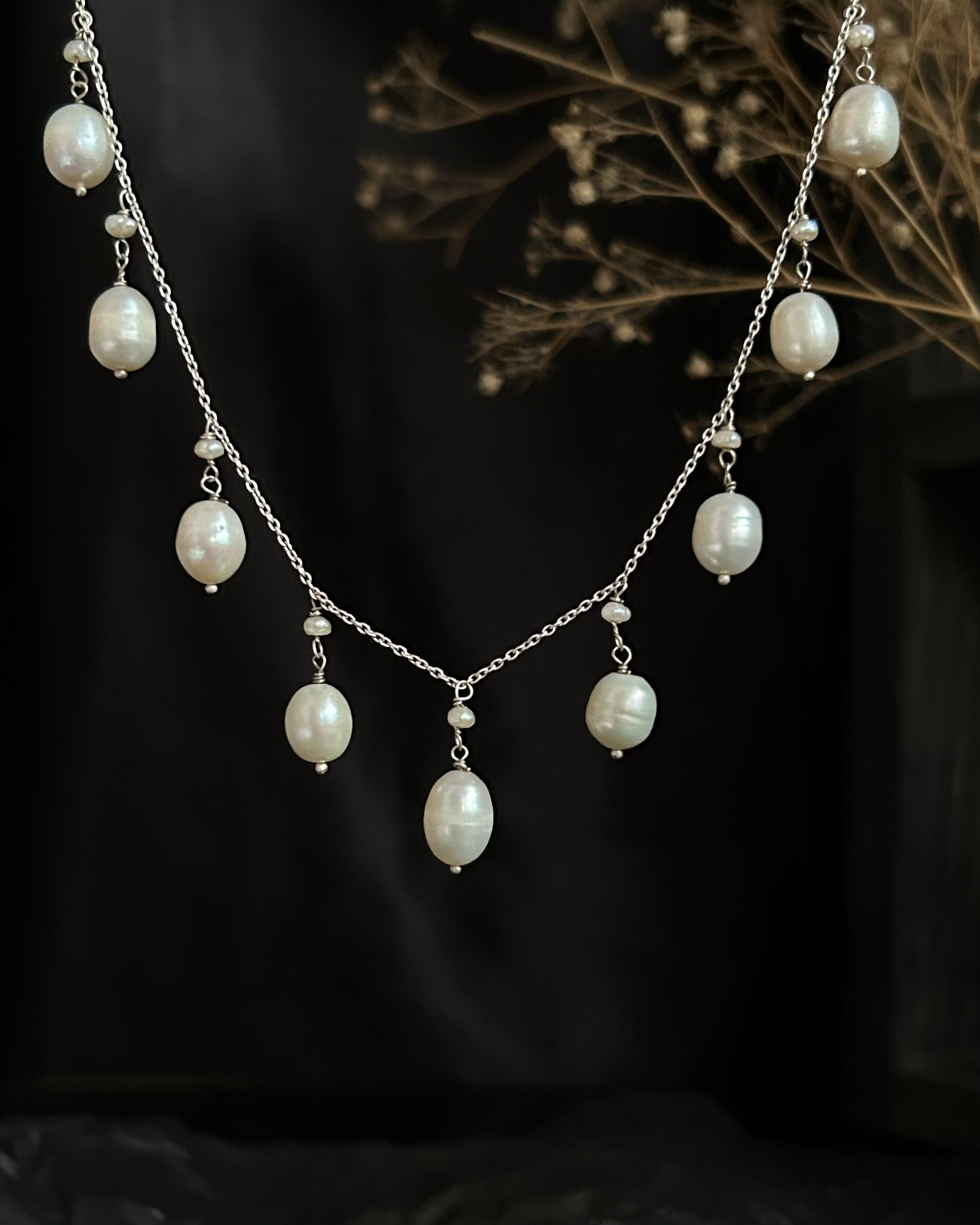 Dancing pearl necklace in sterling silver - A Creator's Studio