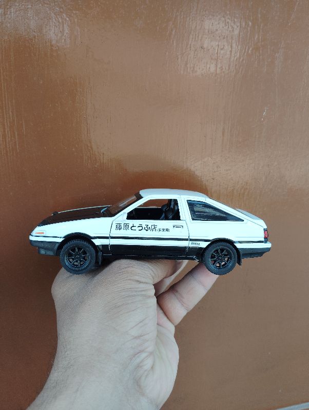 Buy Toyota AE86 Trueno metal scale 1/32 toy car pullback online from ...