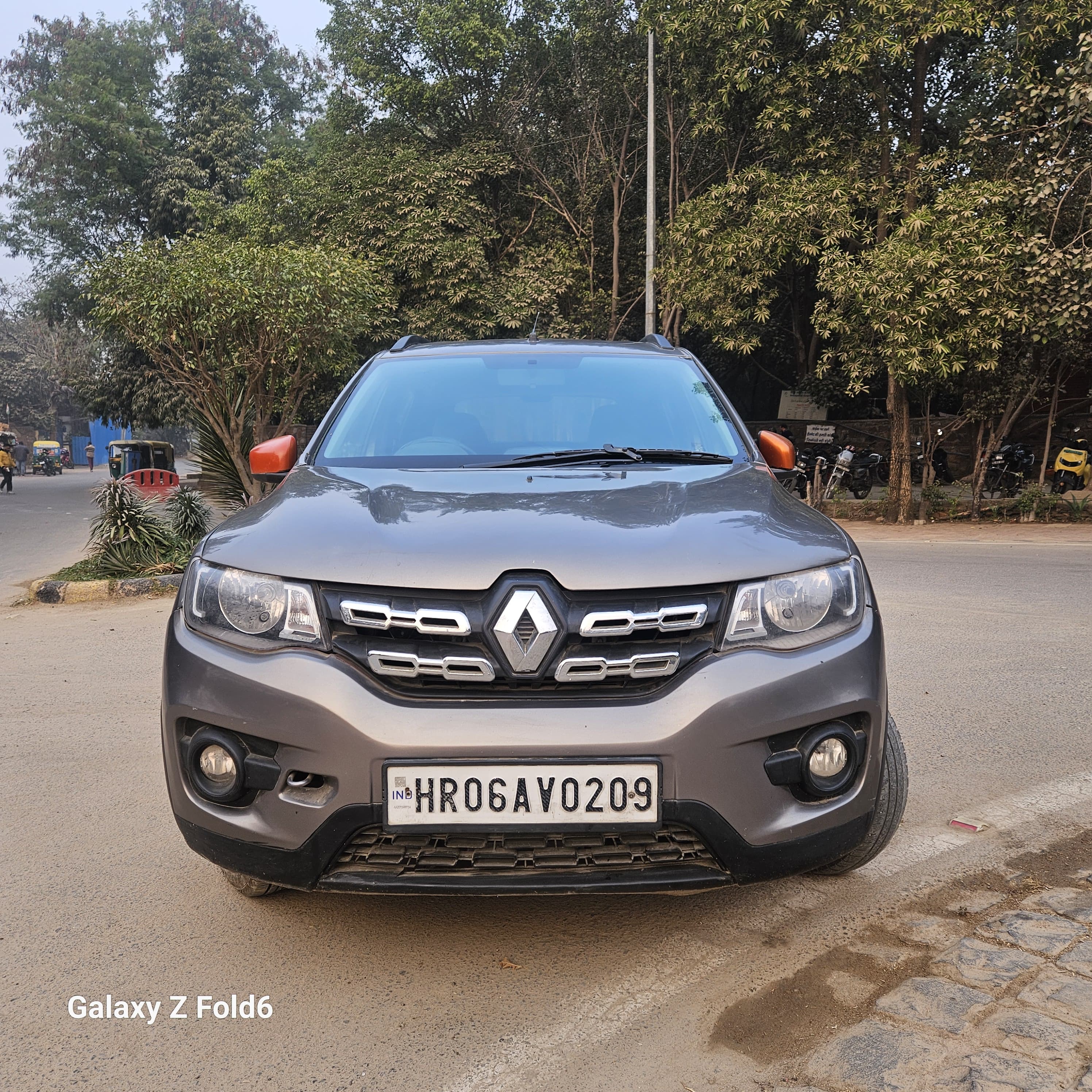Renault Kwid RxT 1.0 easy - R Climber 2020 feb petrol first owner ...