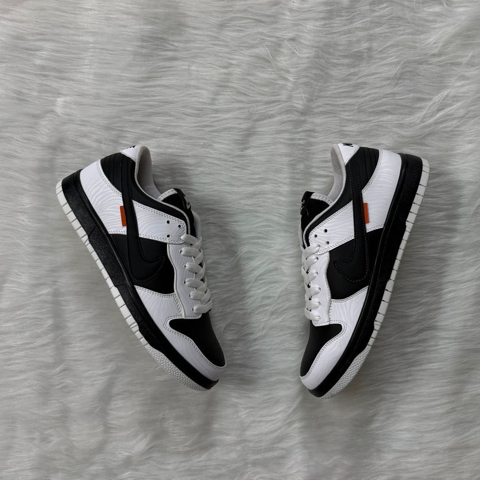 Sb Dunk Low Cement Panda - TRENDY SHOES WORLD