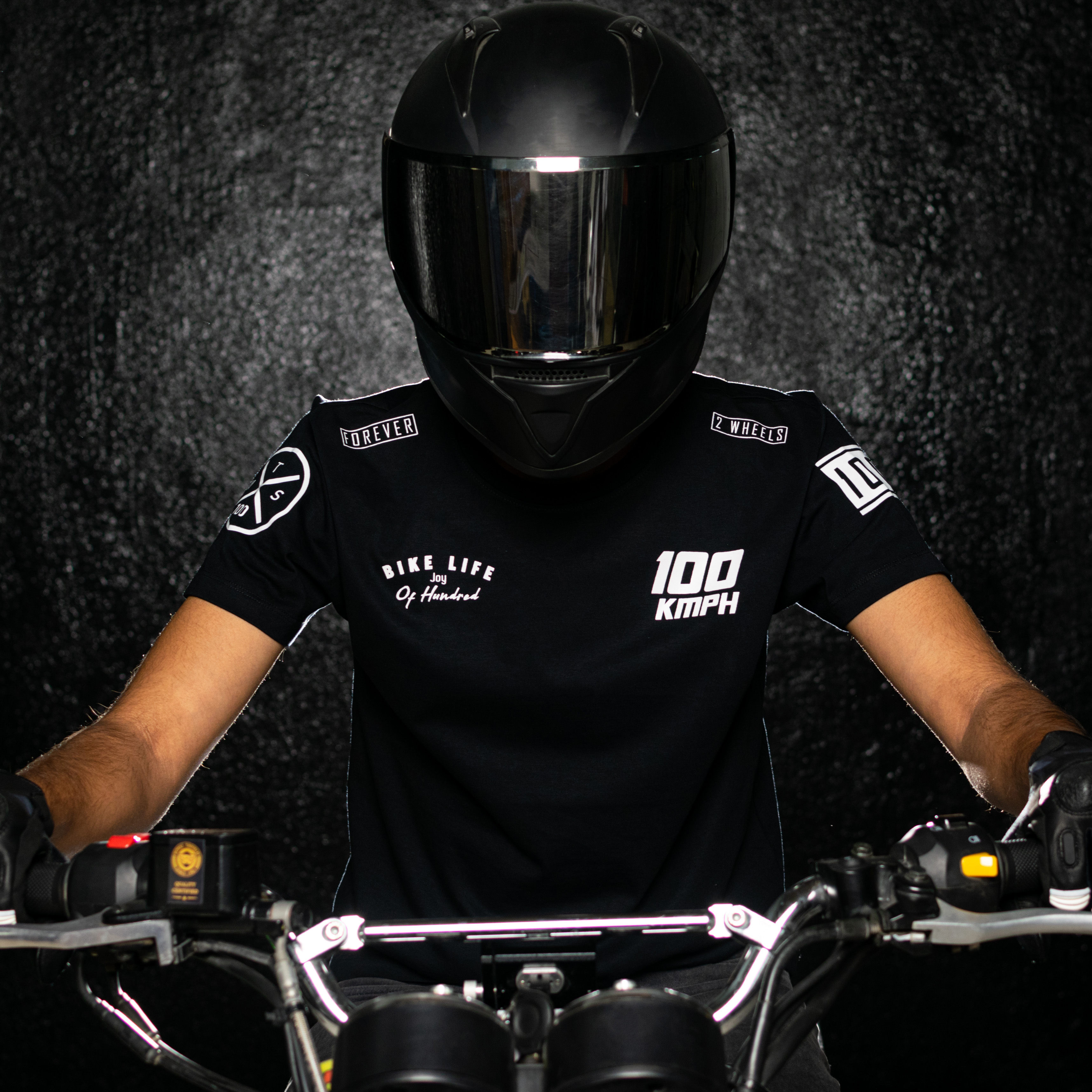 Hundred Patches | T-Shirt | Black - 100kmph