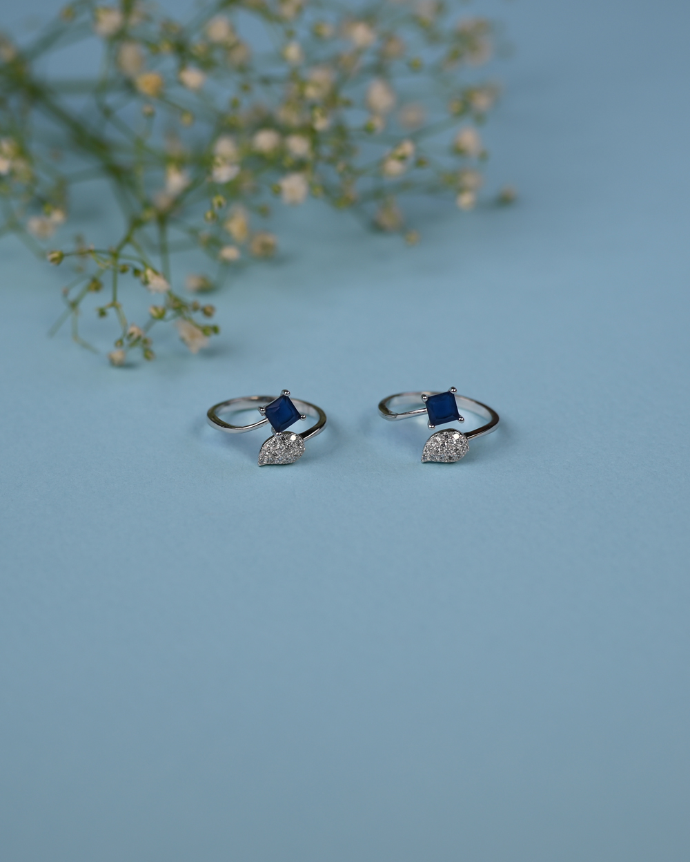 Sapphire Leaf Silver Toe Rings - MVS VARNA