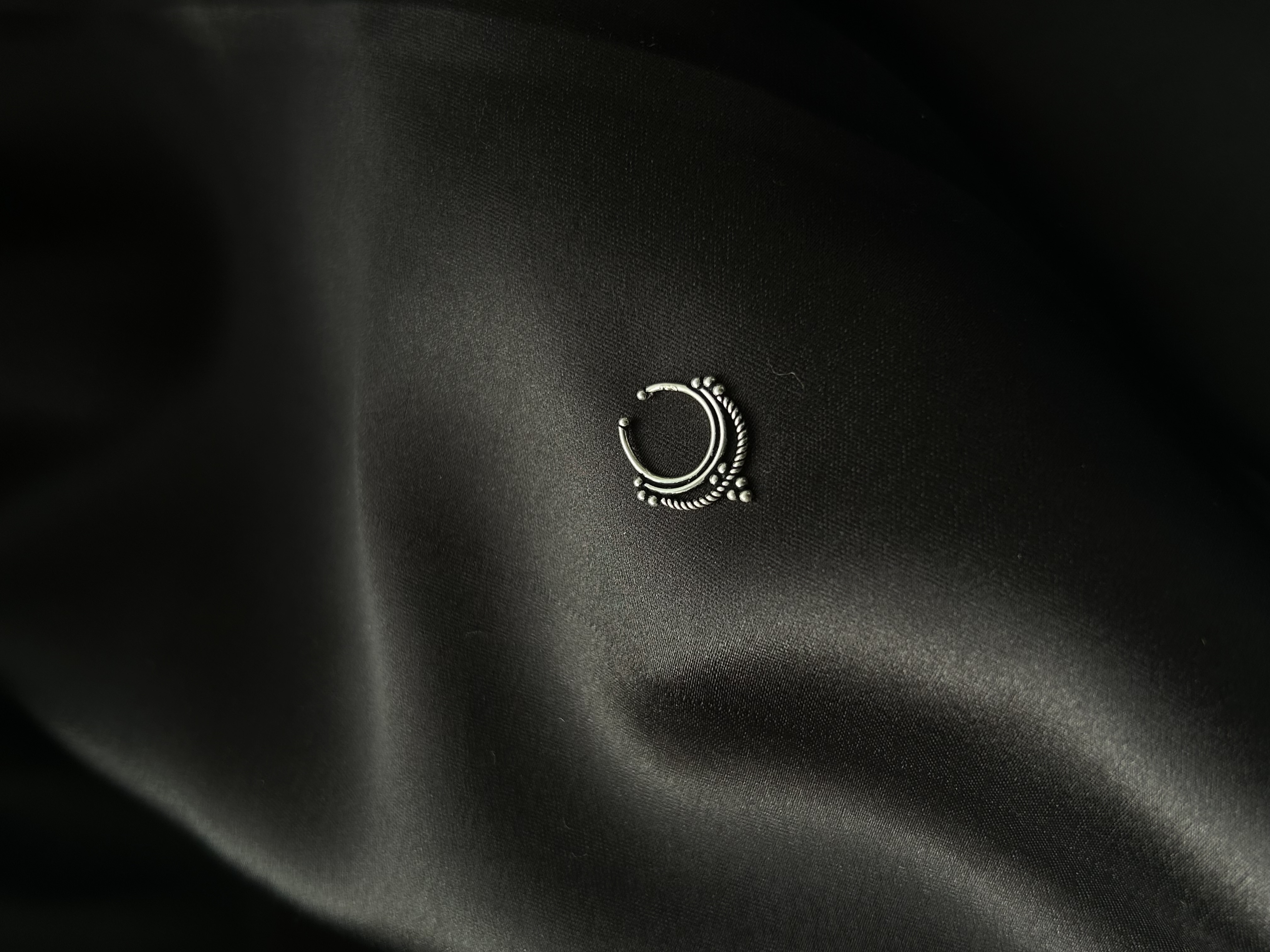 Faux Septum Ring B (without piercing) - A Creator's Studio