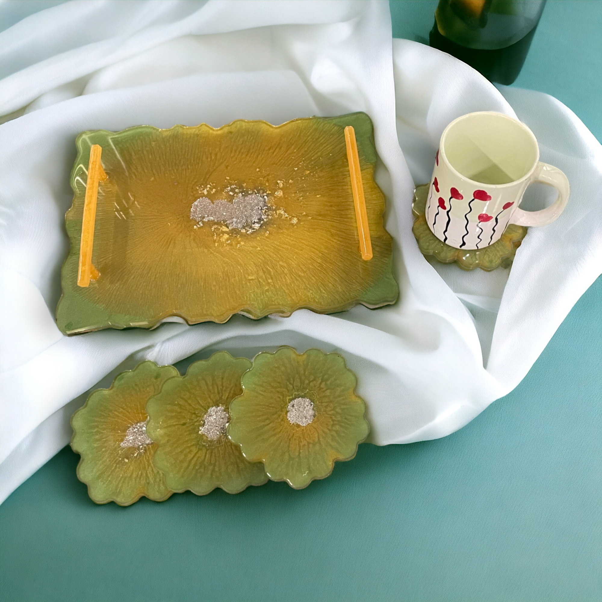 Buy Trays Online: Designer Serving Trays For Kitchen | gabrunaari
