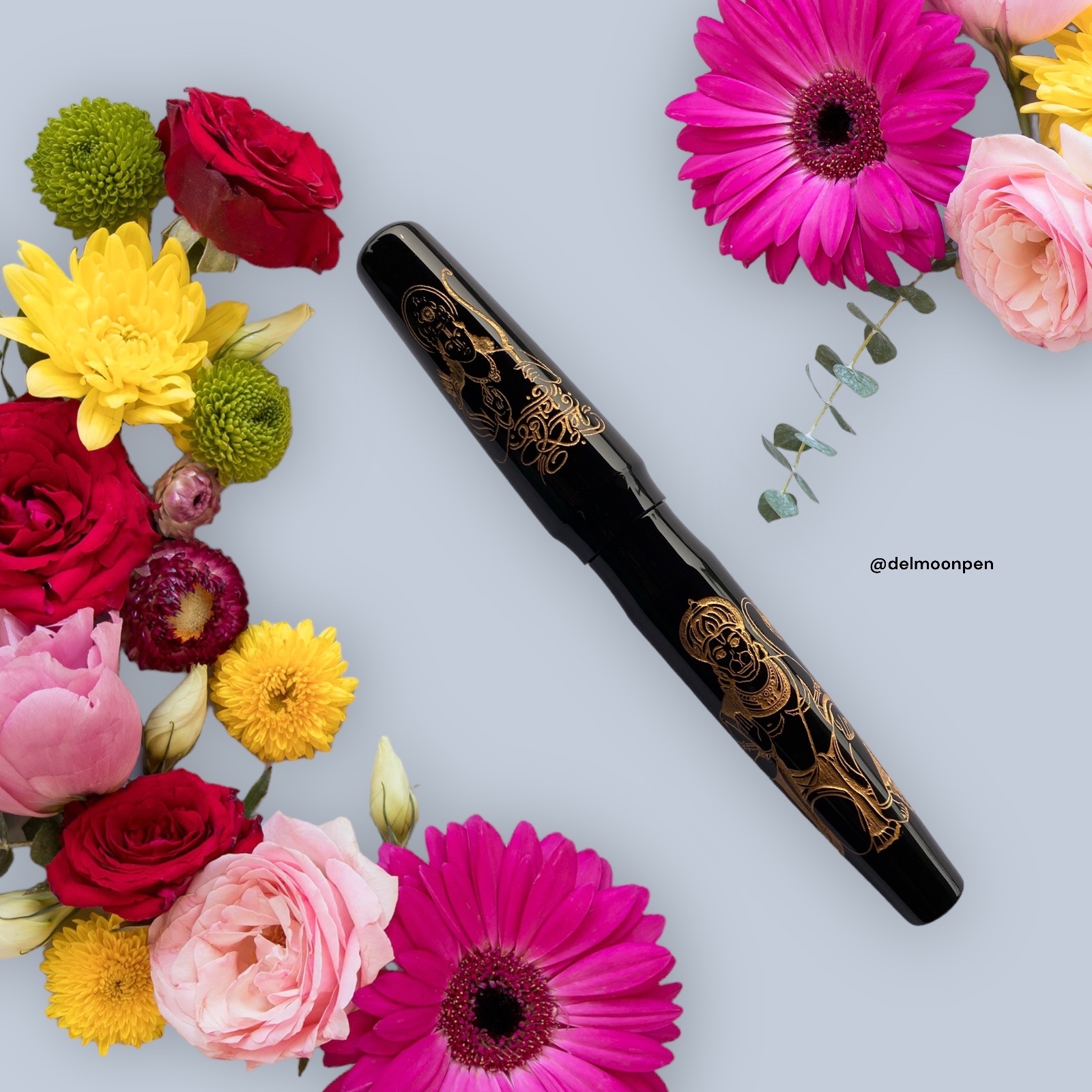 Buy Delmoon divine lord Hanuman clipless fountain pen online from ...