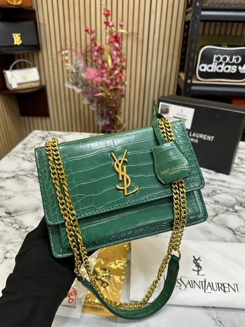 Yves Saint Laurent (YSL) - Brand Lounge