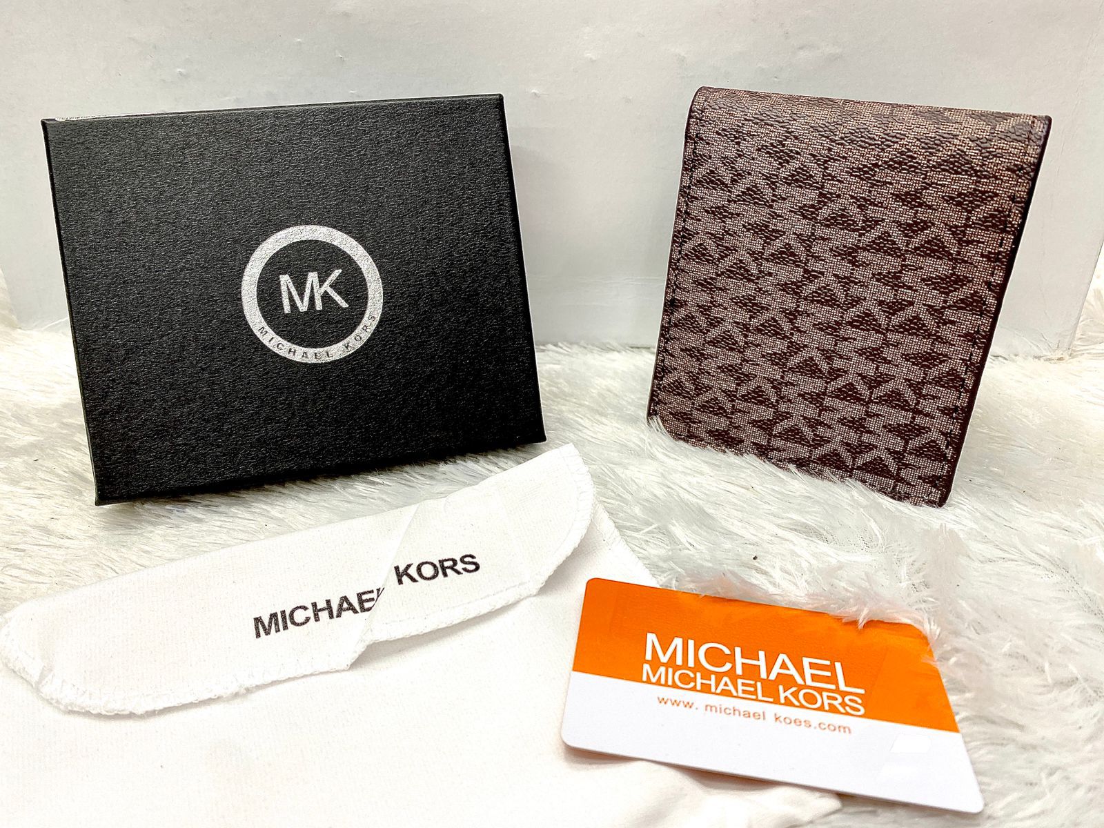 MK Wallet - Brand Lounge