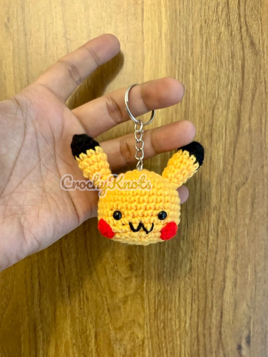 Crochet Pikachu Keychain - CrochyKnots