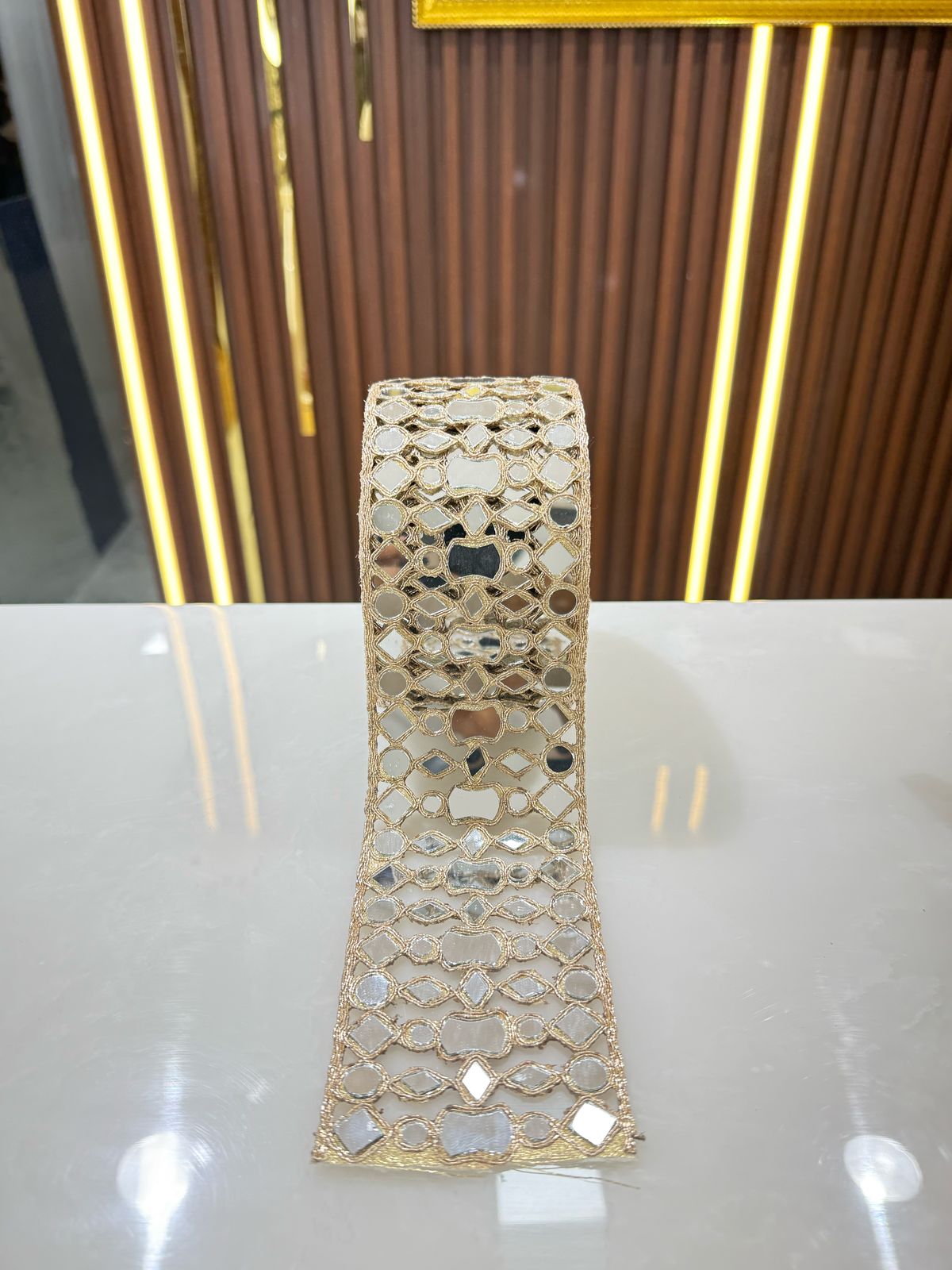 Mirror Borders - GLOBAL LACE HOUSE