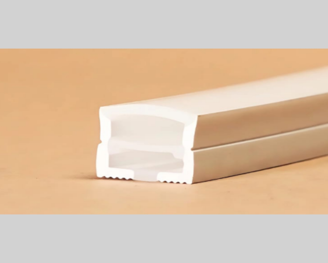 SILICON PROFILE LIGHT - Glow Right India