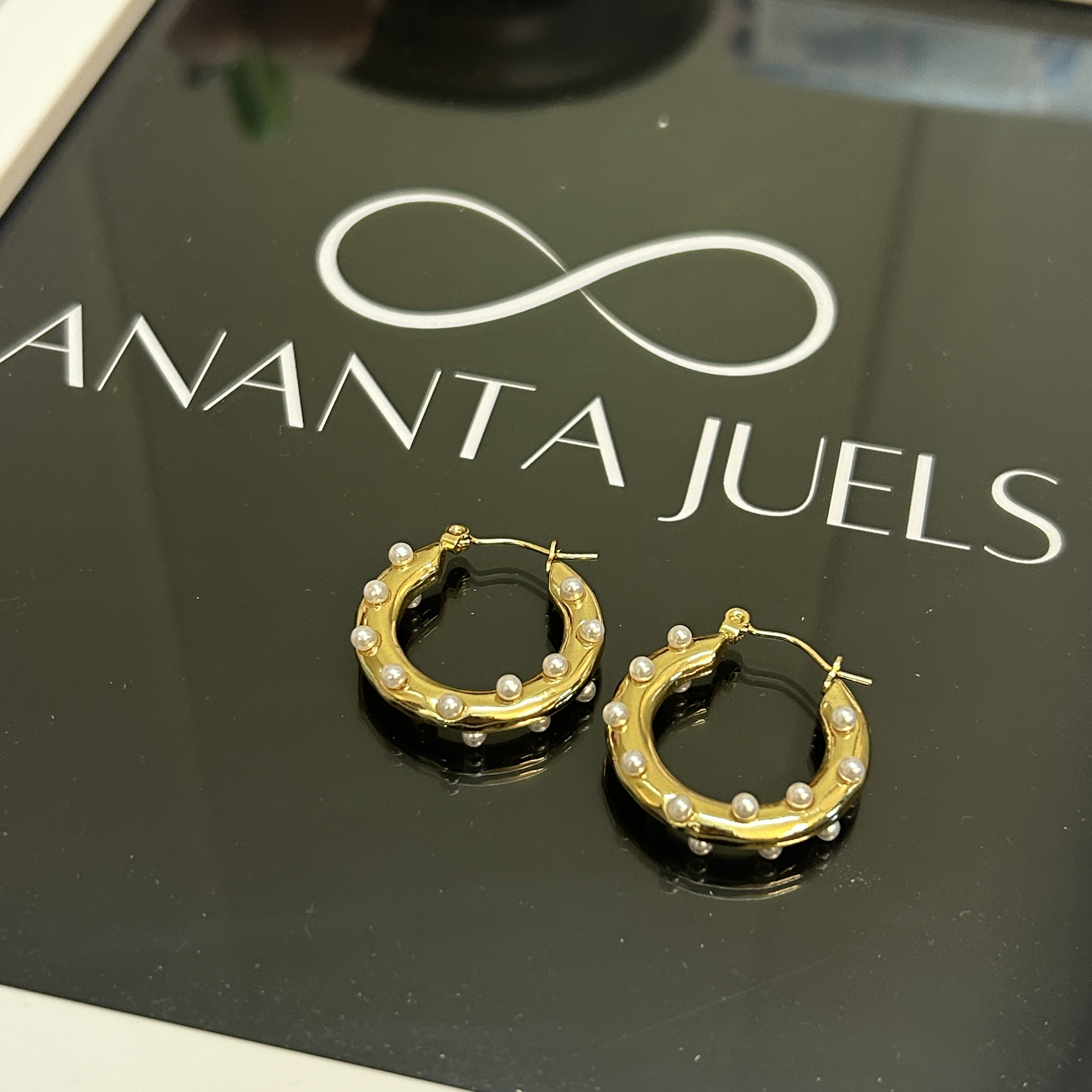 Gemma hoops - Ananta Juels