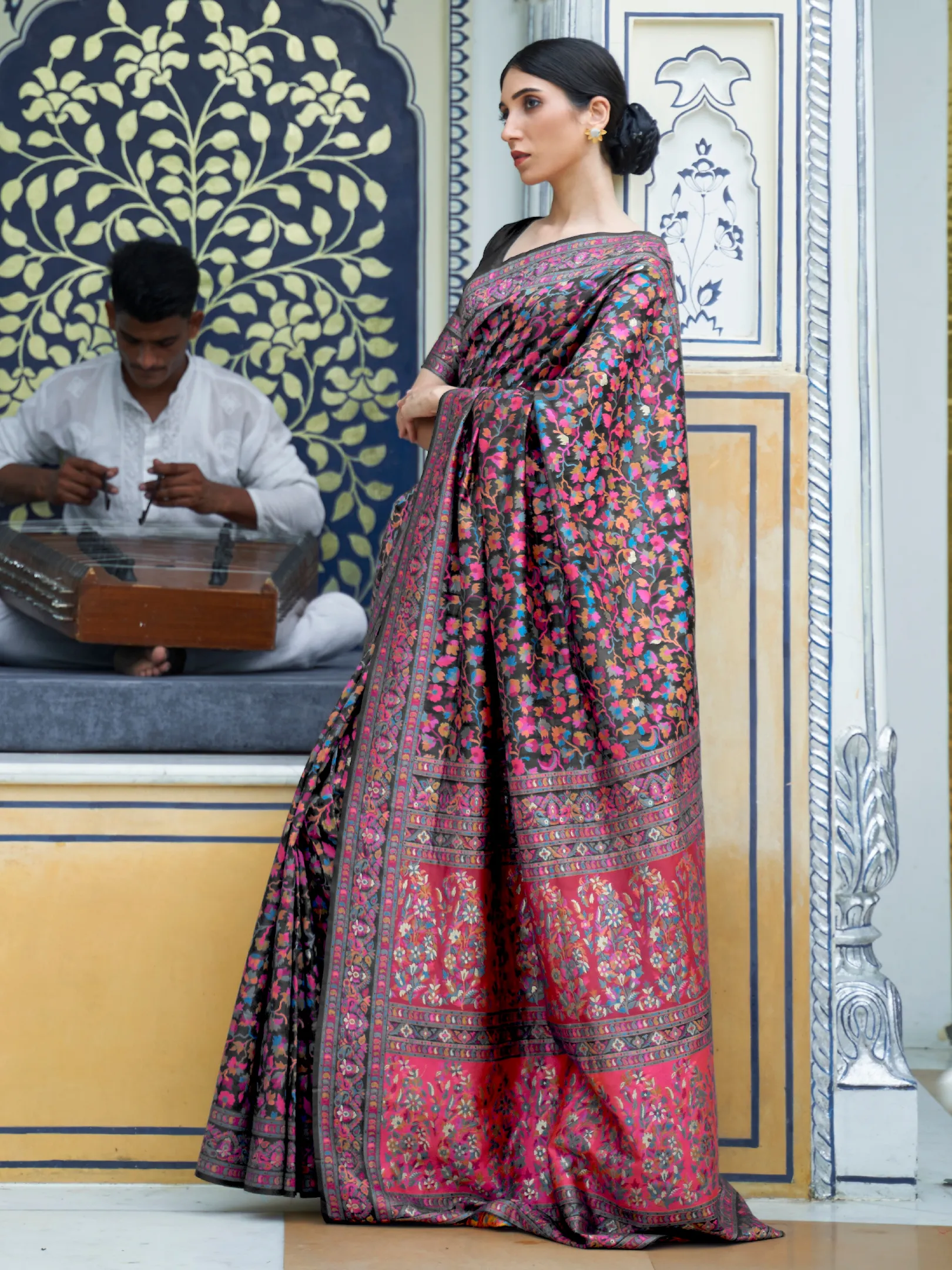 Black Kashmiri Woven Jamawar Silk Saree | Ethnic Wear