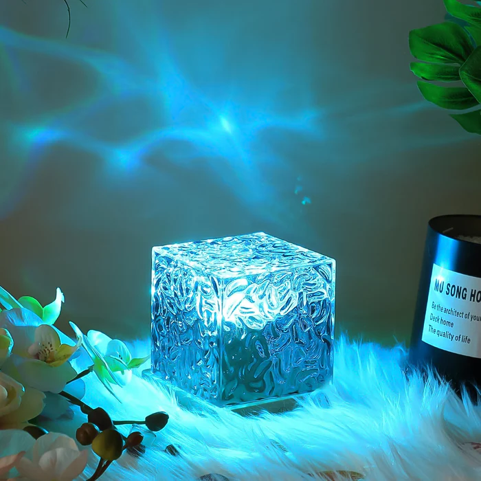 Dynamic Rotating Water Ripple Night Lamp With Remote - S C A R R Y