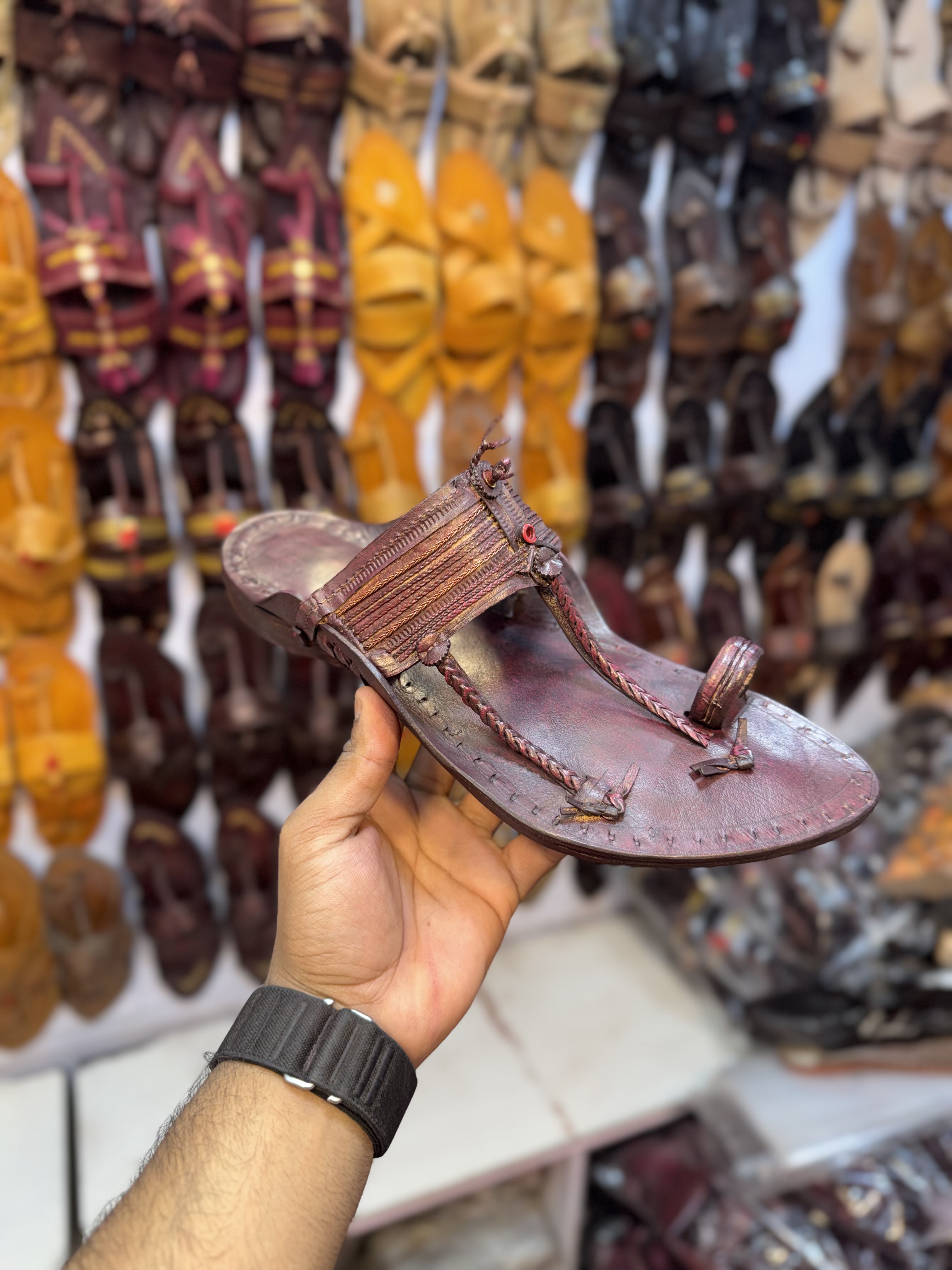 Bandiv avaj kapshi - Kala Chappal